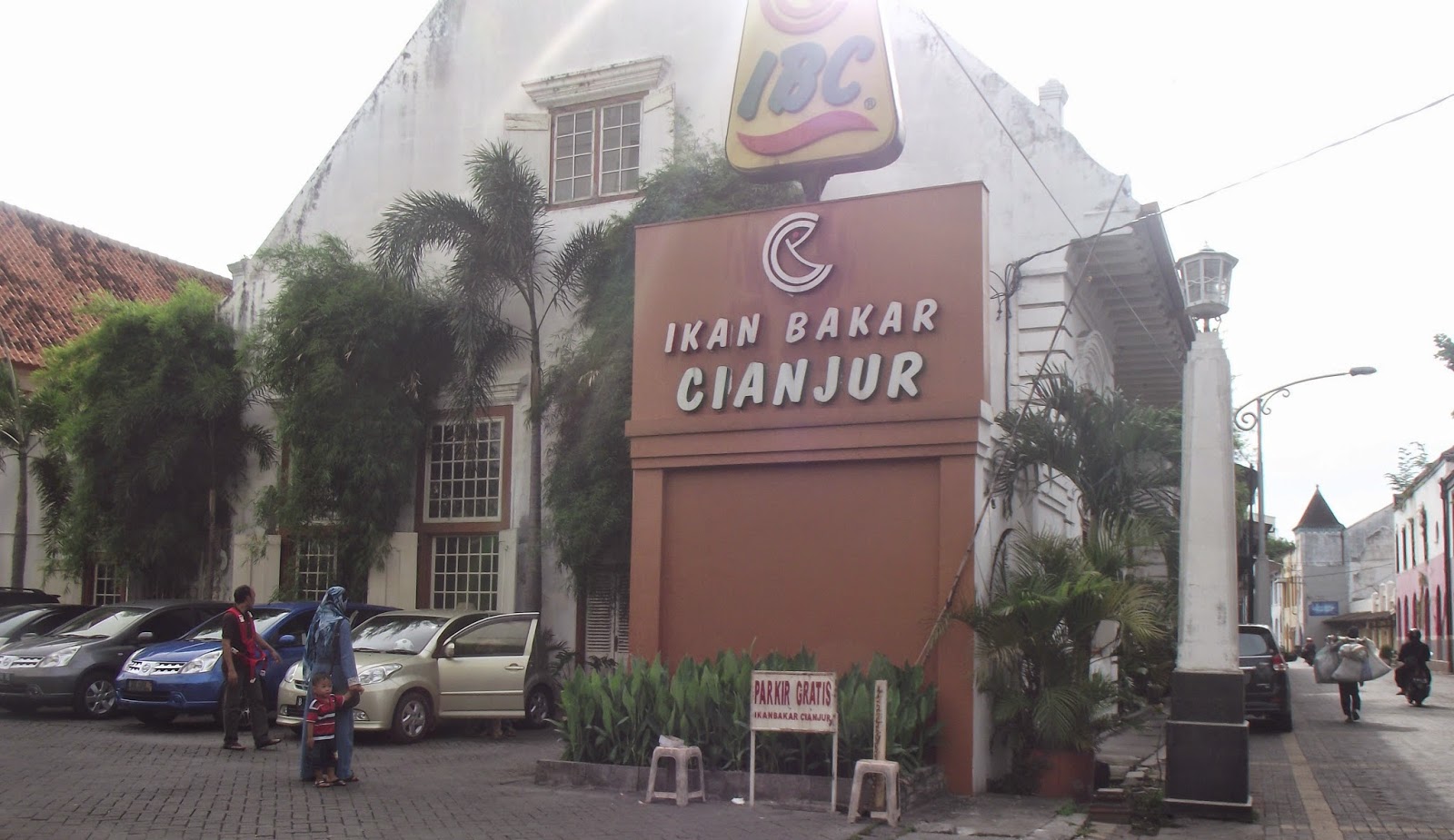 Ikan Bakar Cianjur Kota Lama Semarang