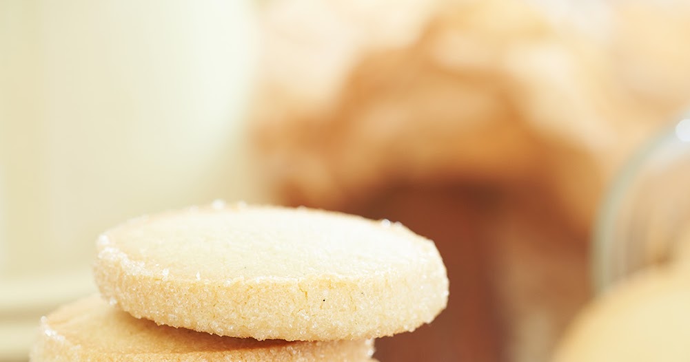 dailydelicious: Sable cookies: butter, butter cookie time!