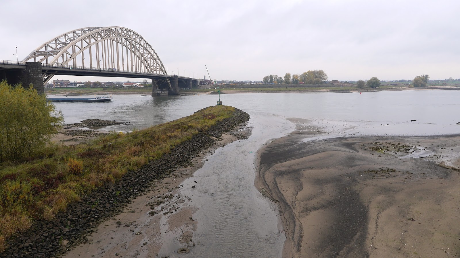 Nijmegen blog: Laag water in het Meertje