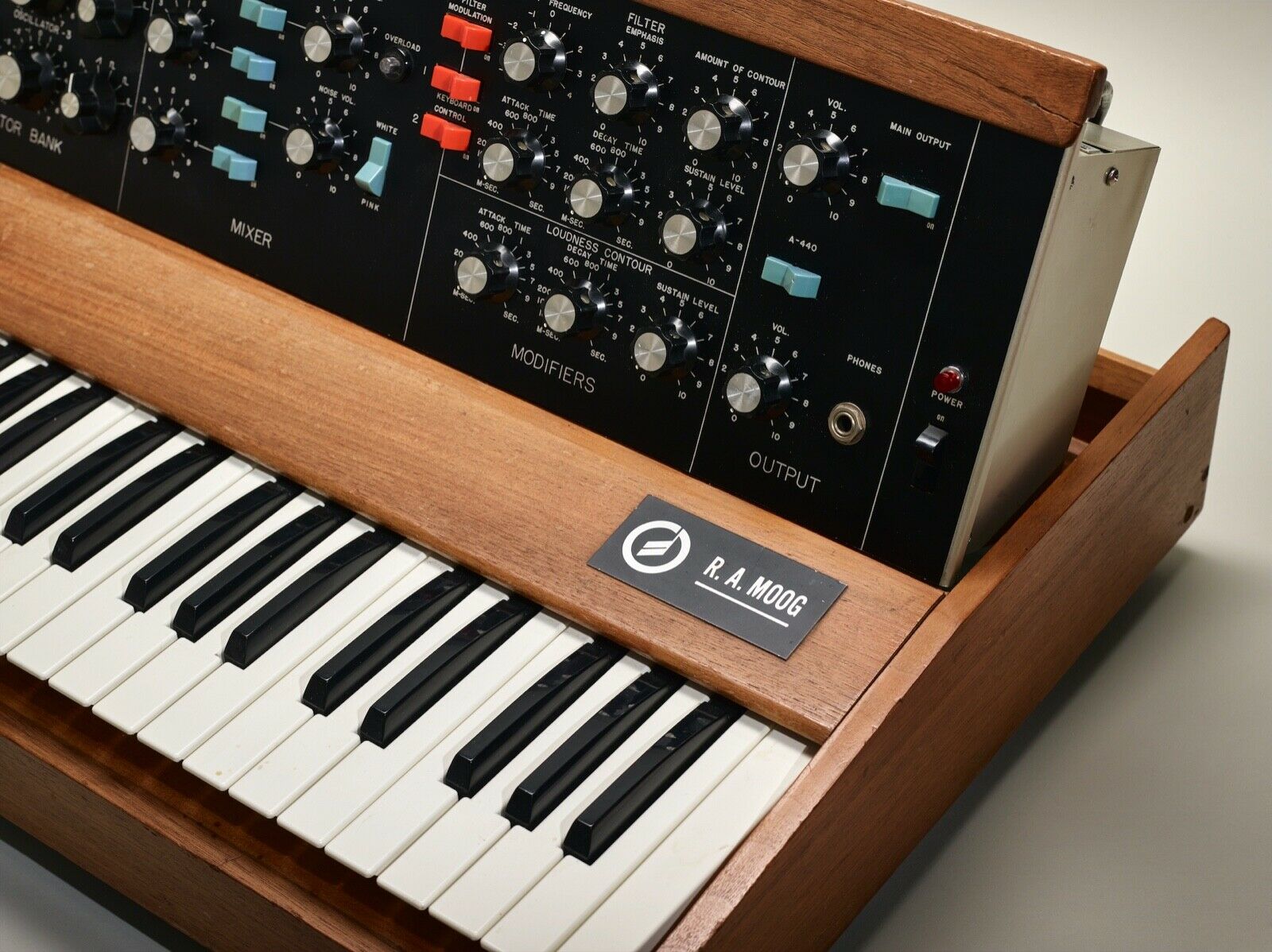 MATRIXSYNTH: R.A. Mini Moog synthesizer Model D extremely rare made in ...