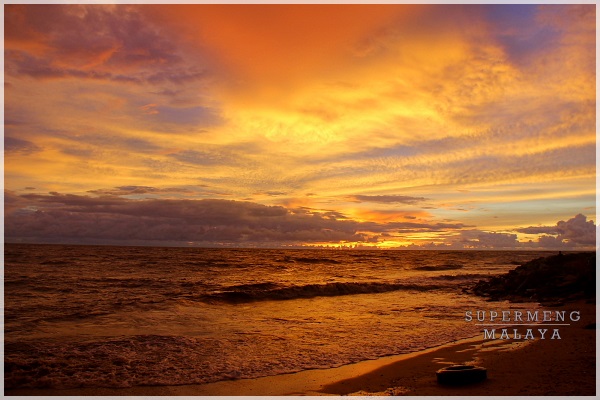 SUPERMENG MALAYA: Sunset Pantai Redang, Sekinchan