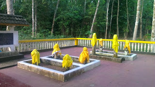 KELUARGA PAJAR, PARIMBUNIS: ZIARAH MAKAM DAENG CHELAK / DAENG MEREWAH ...