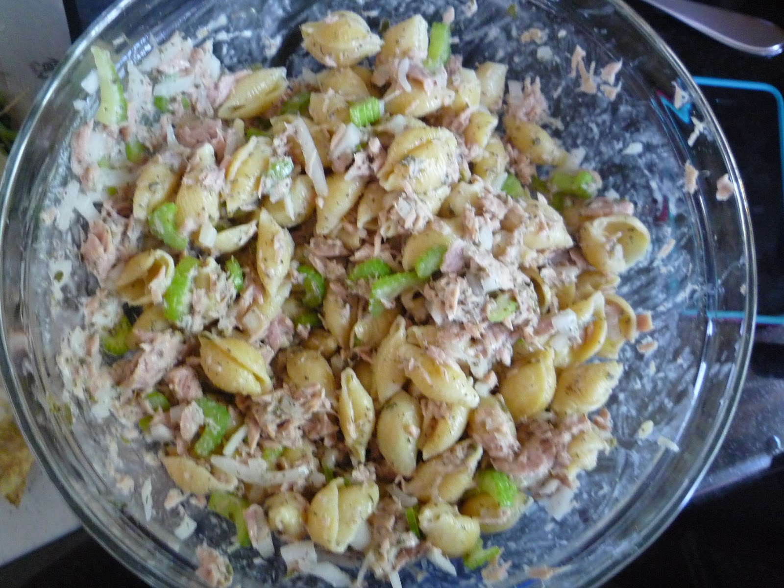 Lean and Luscious Corner: Tuna Seashell Salad