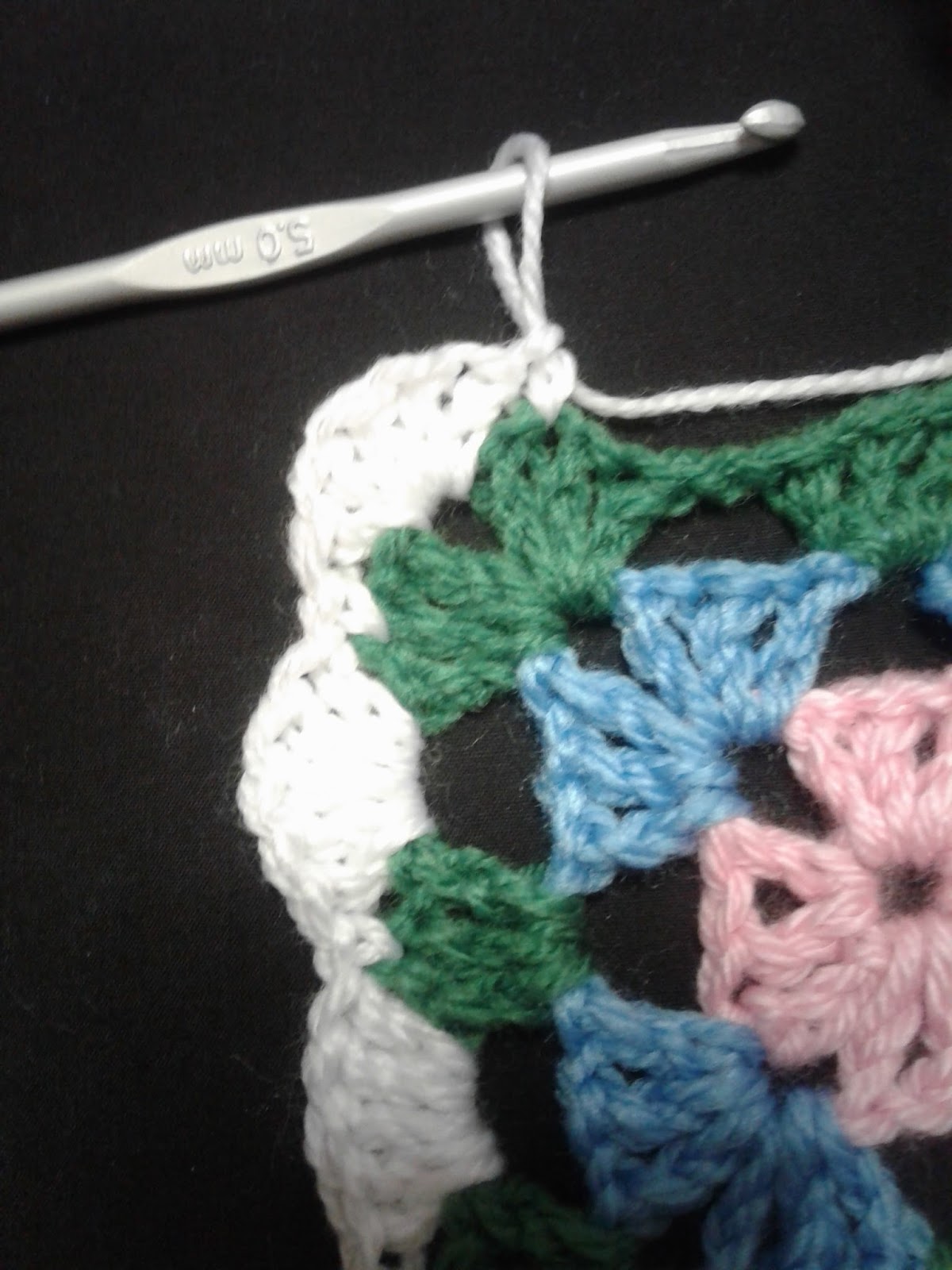 Miles Crochet Creation: Shell Granny Square