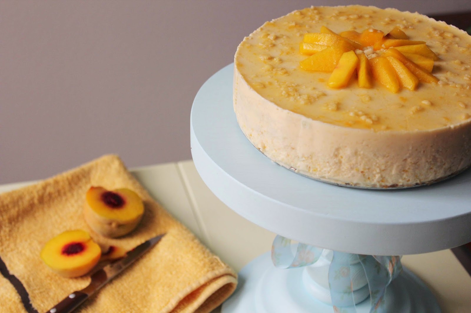 Conquistando la cocina: TARTA DE MOUSSE DE MELOCOTÓN