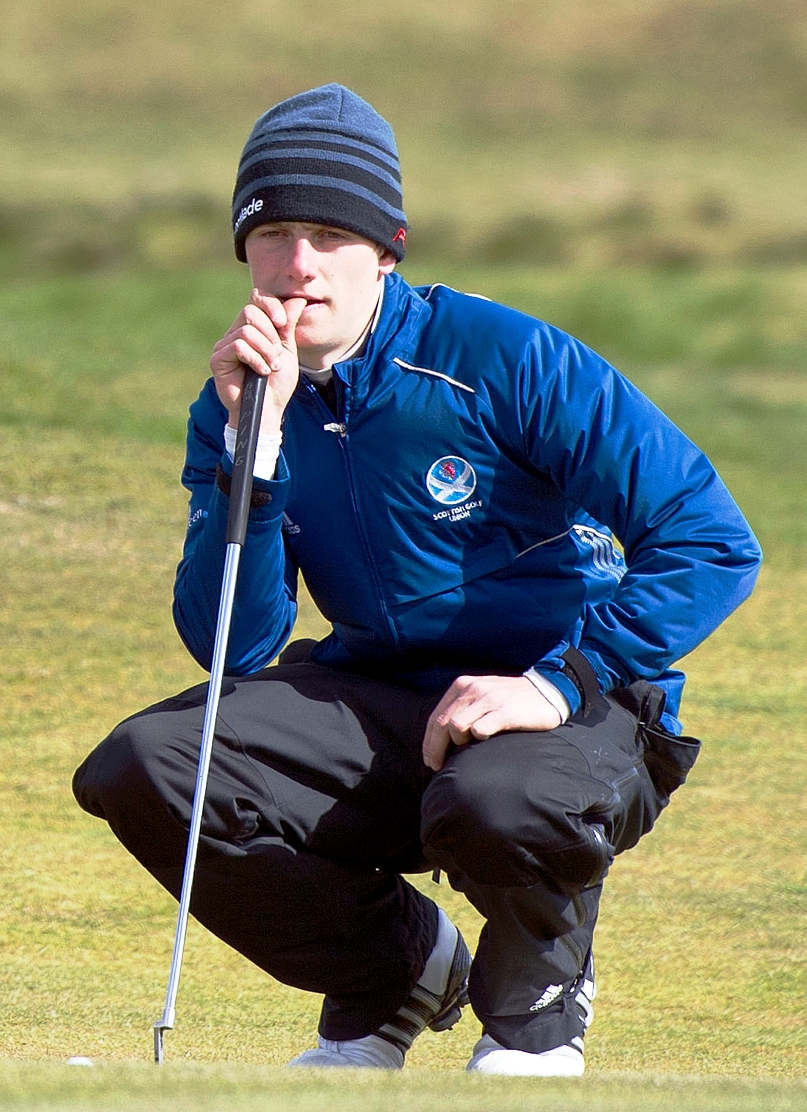 KirkwoodGolf: GREAT SCOTT! EWAN SETS PACE AT CARDROSS WITH A 67