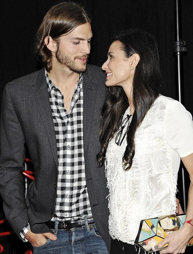 Mila Kunis Boyfriend 2012 Ashton Kutcher | Hollywood Stars