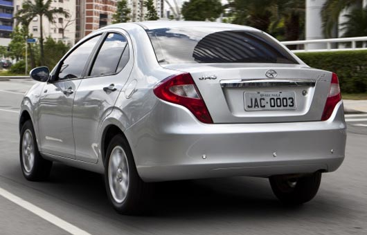 Direção Assistida: Impressões: JAC J3 Turin