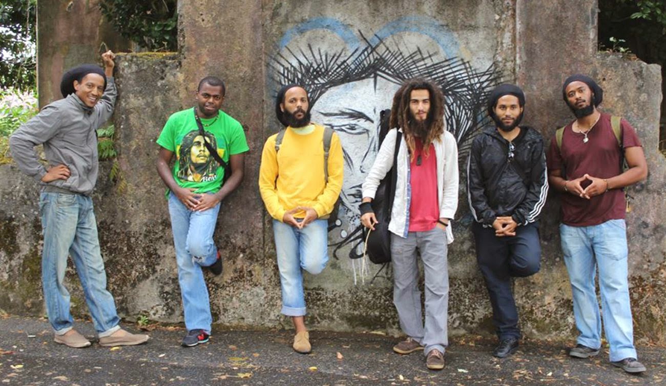 Reggaediscography: RUBERA ROOTS BAND - DISCOGRAPHY: (Reggae Band)