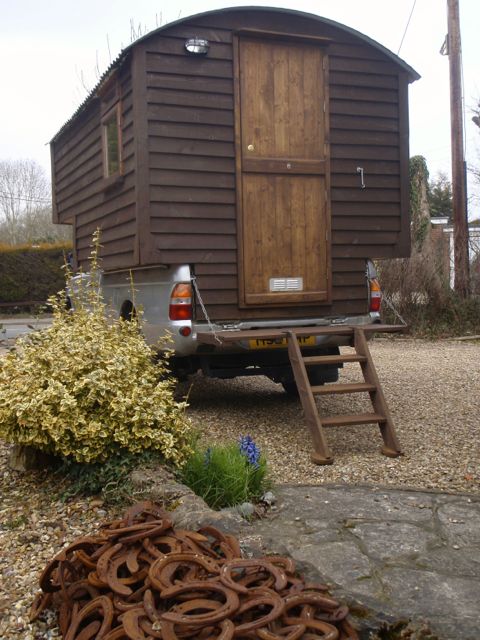 Handmade Matt: Demountable Camper Van. 4 x 4 Pick Up Truck.