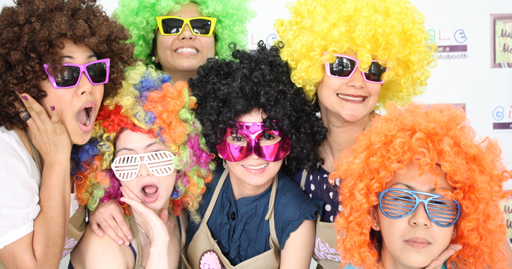 Giggle Machine Photobooth | Manila Photobooth Rental