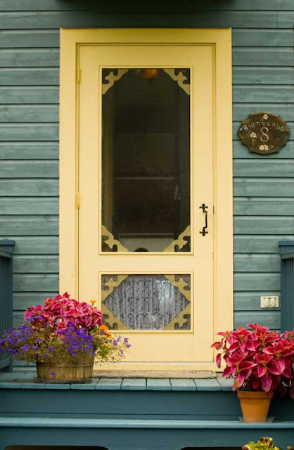 Chrissy's Cottage: Cottage Screen Doors