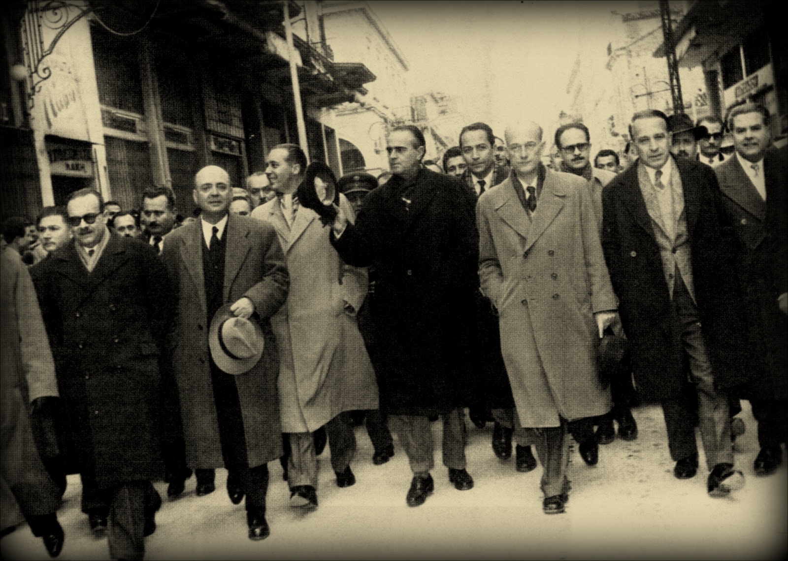 ΙΣΤΟΡΙΑ ΕΛΛΗΝΙΚΗ ΚΑΙ ΠΑΓΚΟΣΜΙΑ : ΚΑΡΑΜΑΝΛΗΣ ΚΩΝΣΤΑΝΤΙΝΟΣ (ΜΕΡΟΣ Α')