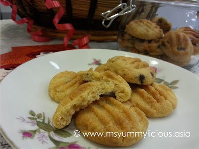 Golden Syrup Cookies with Chocolate Chips - Yummy~licious + Baby~licious
