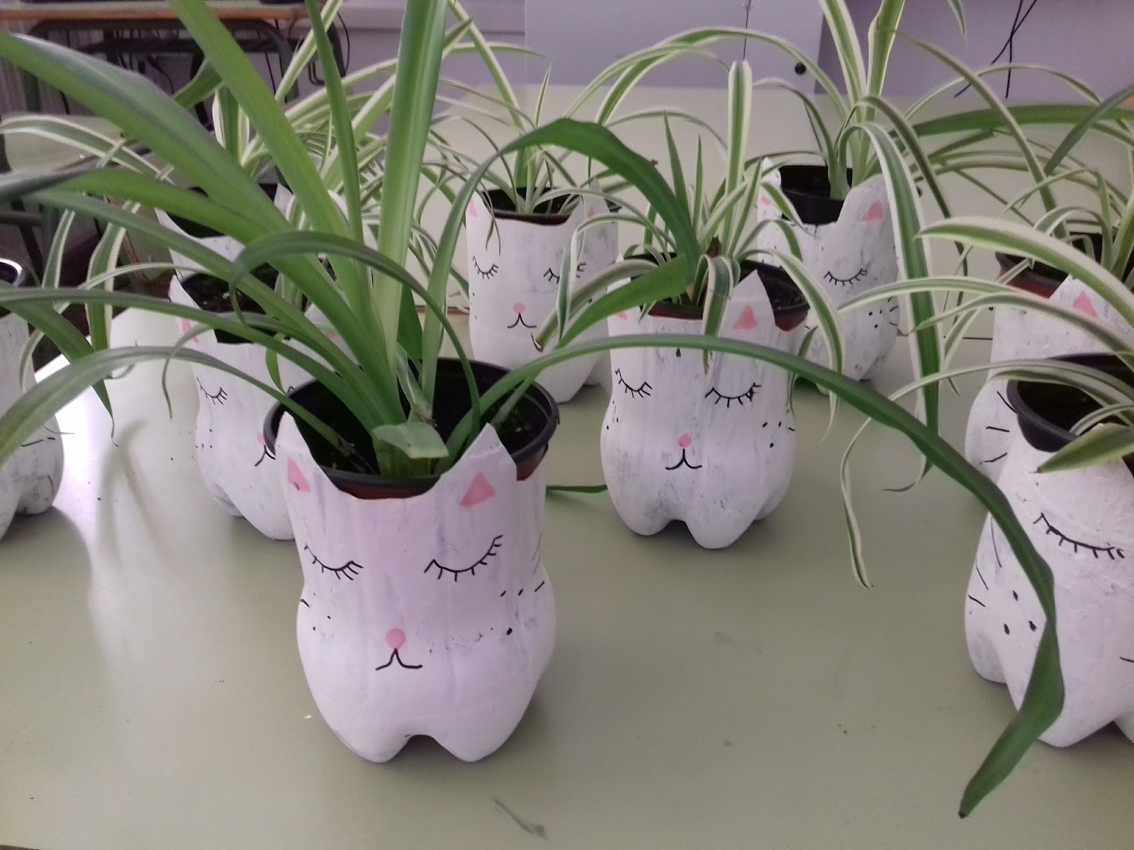 El blog de primaria de Mari Carmen Carmona Galán: Maceteros día de la madre