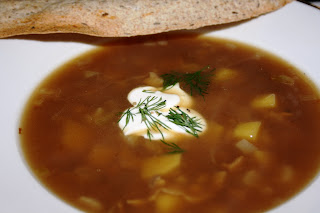 Bitter Sweet Salty Sour: Vene stiilis seenesupp