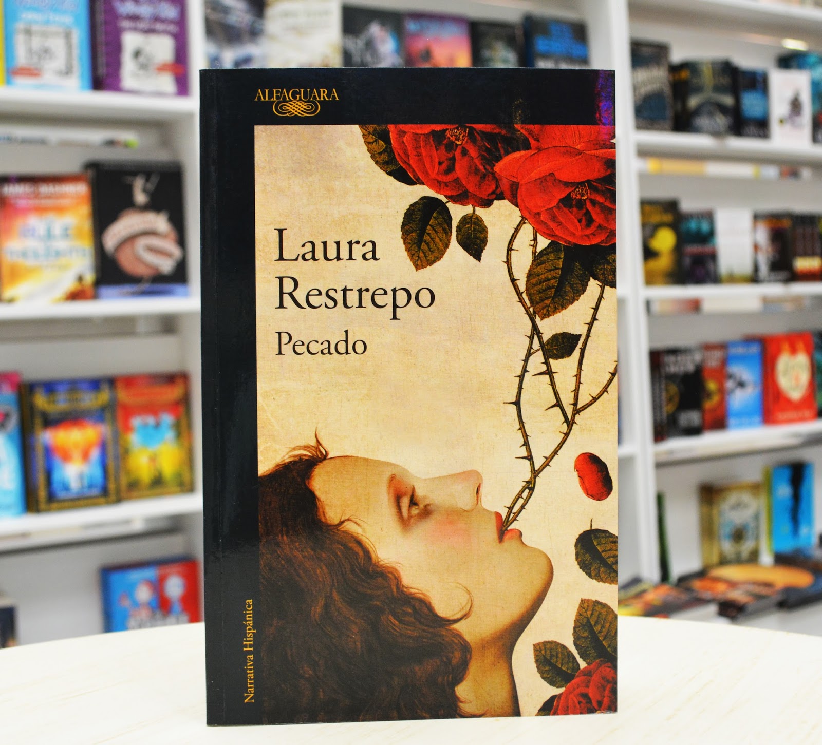 Hispamer: Sinopsis del libro "Pecado" de Laura Restrepo.
