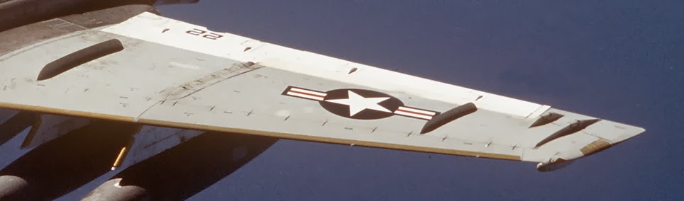Tailhook Topics: Grumman A-6 Wing-Fold Differences