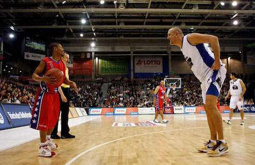 Crazy Sports: THE 10 SMALLEST PLAYERS IN NBA HISTORY