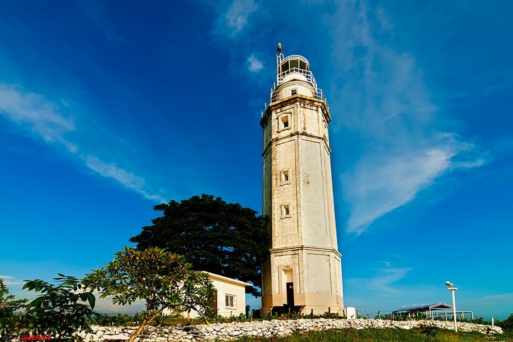 Bagacay Point Lighthouse (Destination) | Read The Net