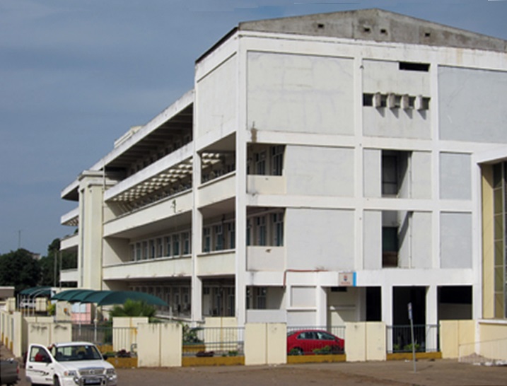 Hospital Central de Maputo - Actual maternidade concluída em 1947 e ...