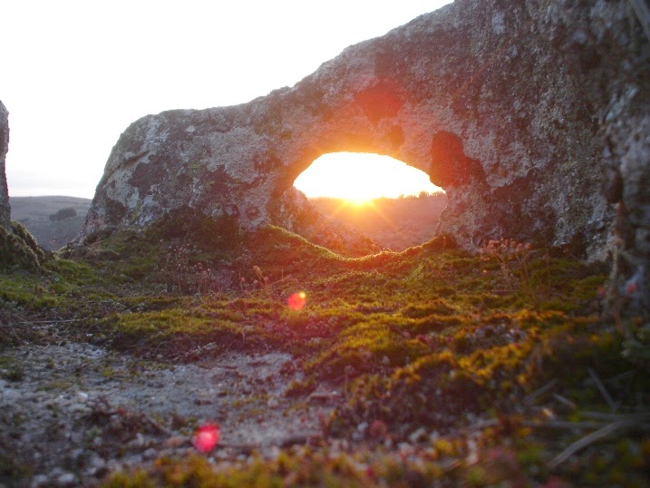 Guias de turismo de Salamanca: EL PICÓN DE LA MORA EN EL SOLSTICIO DE ...