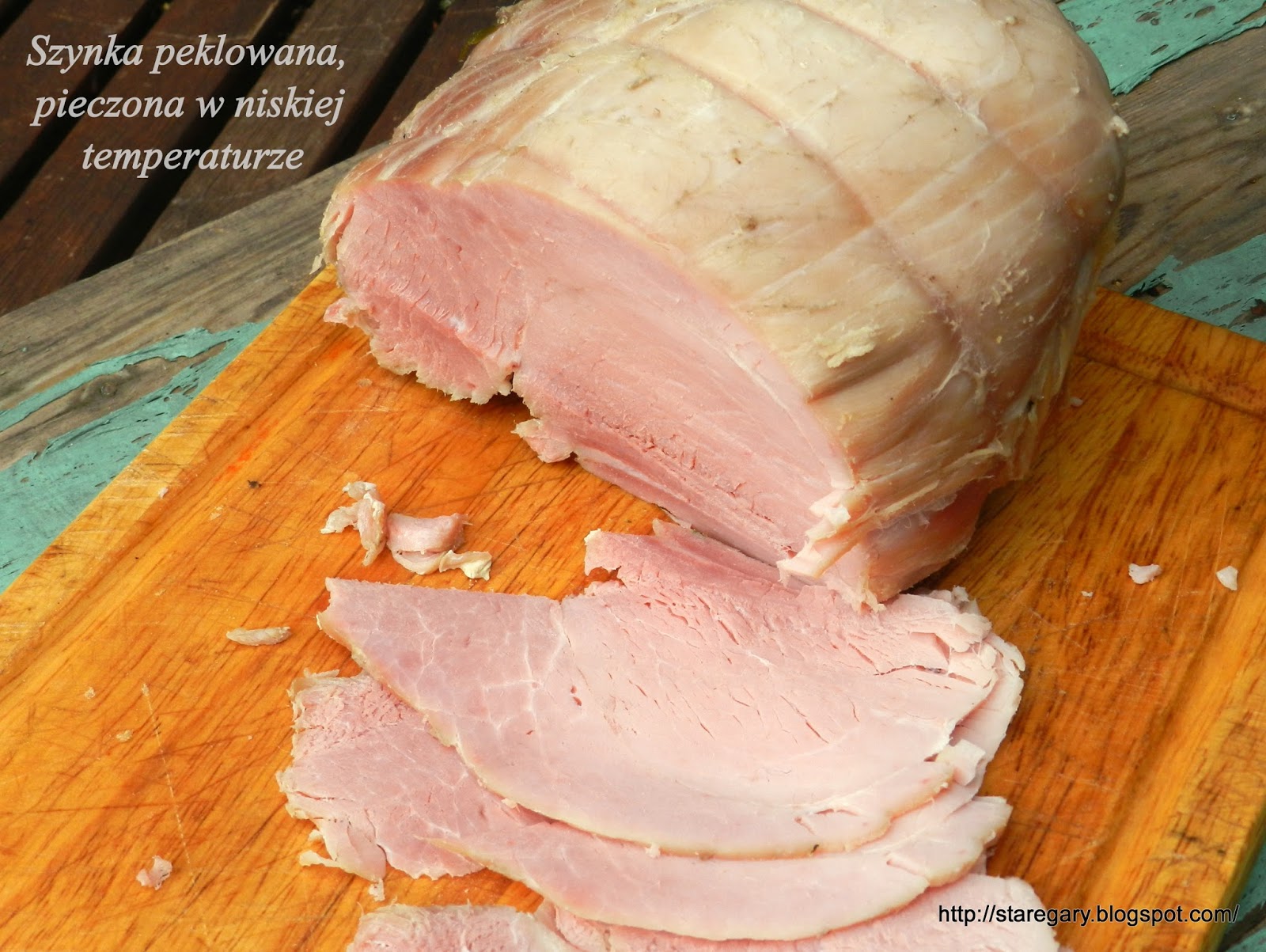 Szynka peklowana pieczona w niskiej temperaturze | Stare Gary