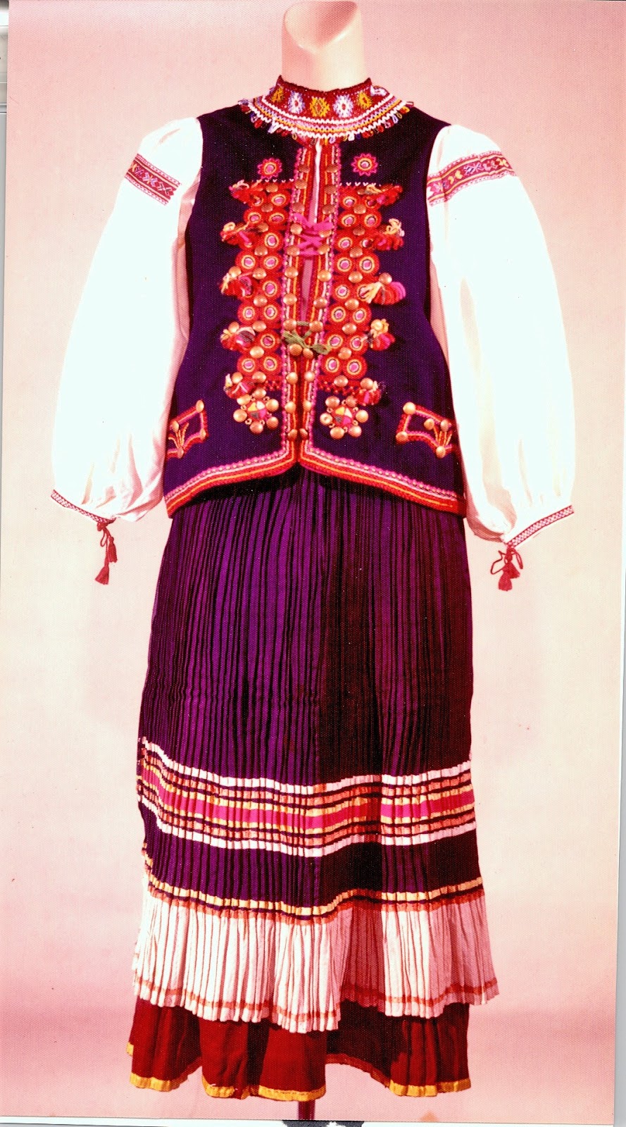 FolkCostume&Embroidery: Overview of the Costumes of the Lemkos / Rusyns ...