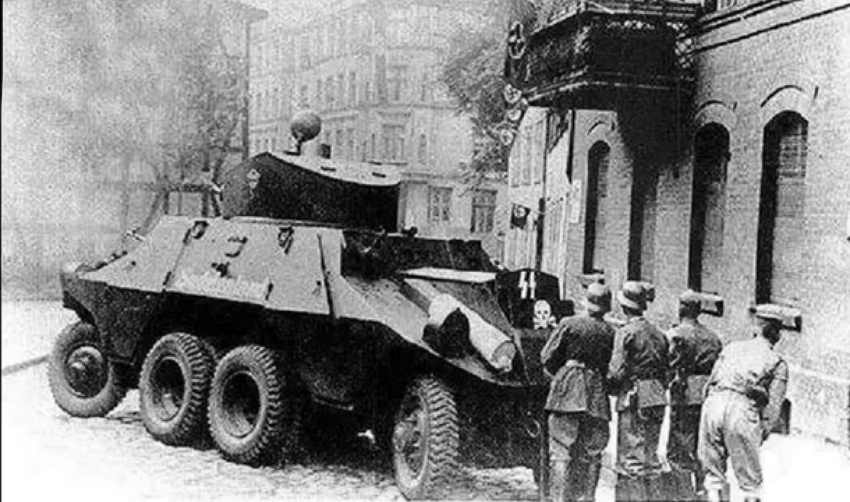 Brushes and Bayonets...: 01.IX.1939 - Defence of the Polish Post Office ...