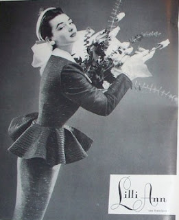 Dividing Vintage Moments : Lovely Lilli, Lill Ann