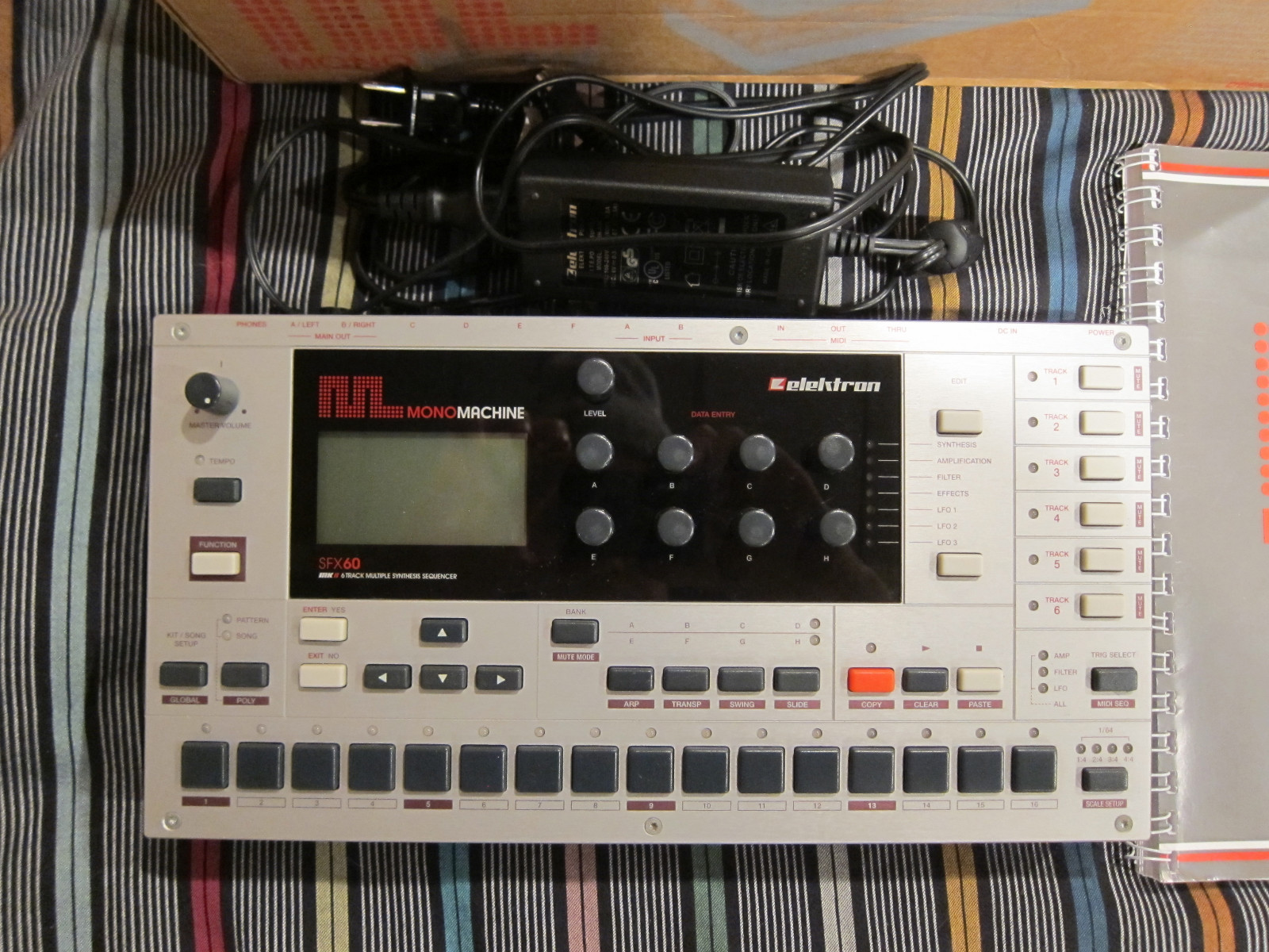 MATRIXSYNTH: Elektron Monomachine SFX60 MK2 - Synthesizer & Drum Machine