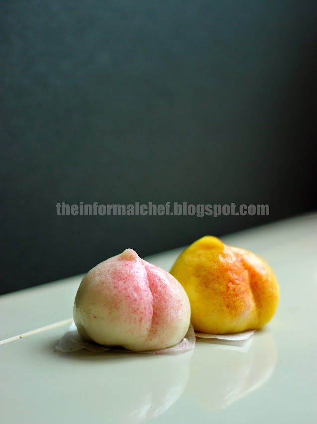 The Informal Chef: Birthday cake with meaning - Longevity Bao (sau bao) 寿桃包