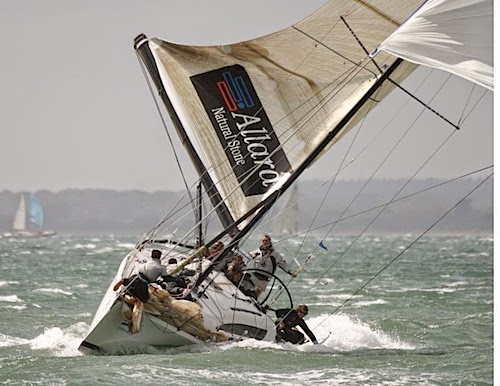 Nautiblog2: CHINESE GYBE