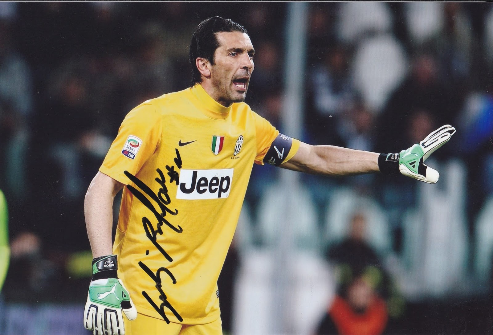 Gianluigi Buffon autograph | Blog Baju Bola Sepak