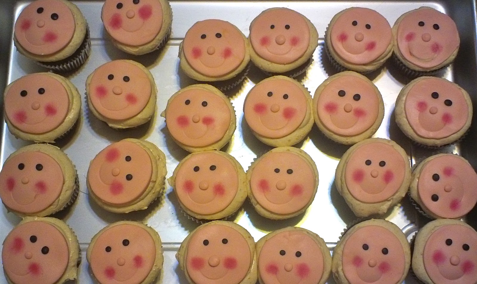 Debbie's Little Cakes: Baby Face Cupcakes