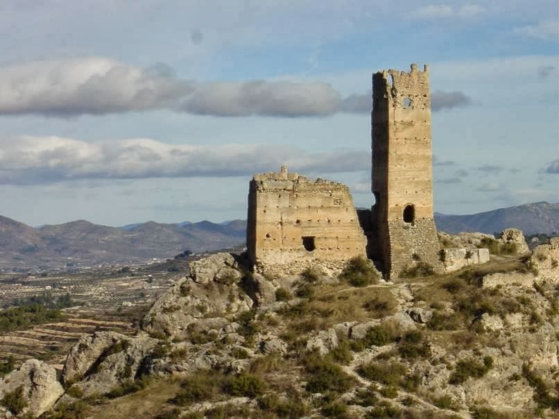 Guía de los Castillos, Torres y Fortificaciones de Alicante: Castillo ...