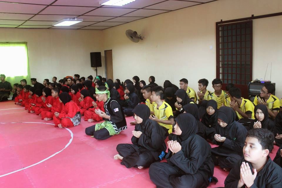PESAKA PERAK (BARU): PERASMIAN PENUTUP KEJOHANAN PENCAK SILAT PERINGKAT ...