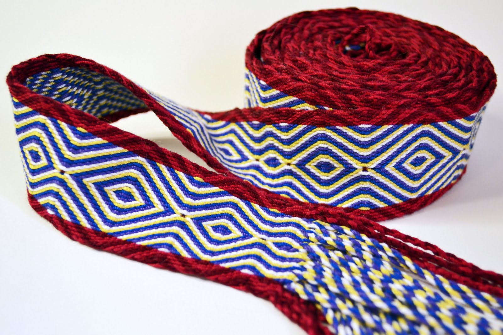 Tangible Daydreams: Card woven belt