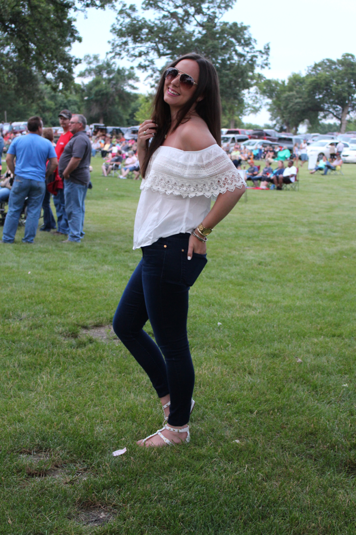 Stylin' Iowan: Summer Nights in Boji...