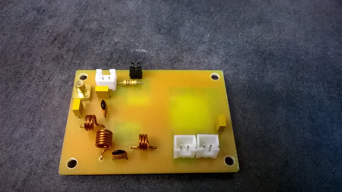 F1IEY - ATELIER RADIO: BALISE VHF 144MHZ - DRA818V