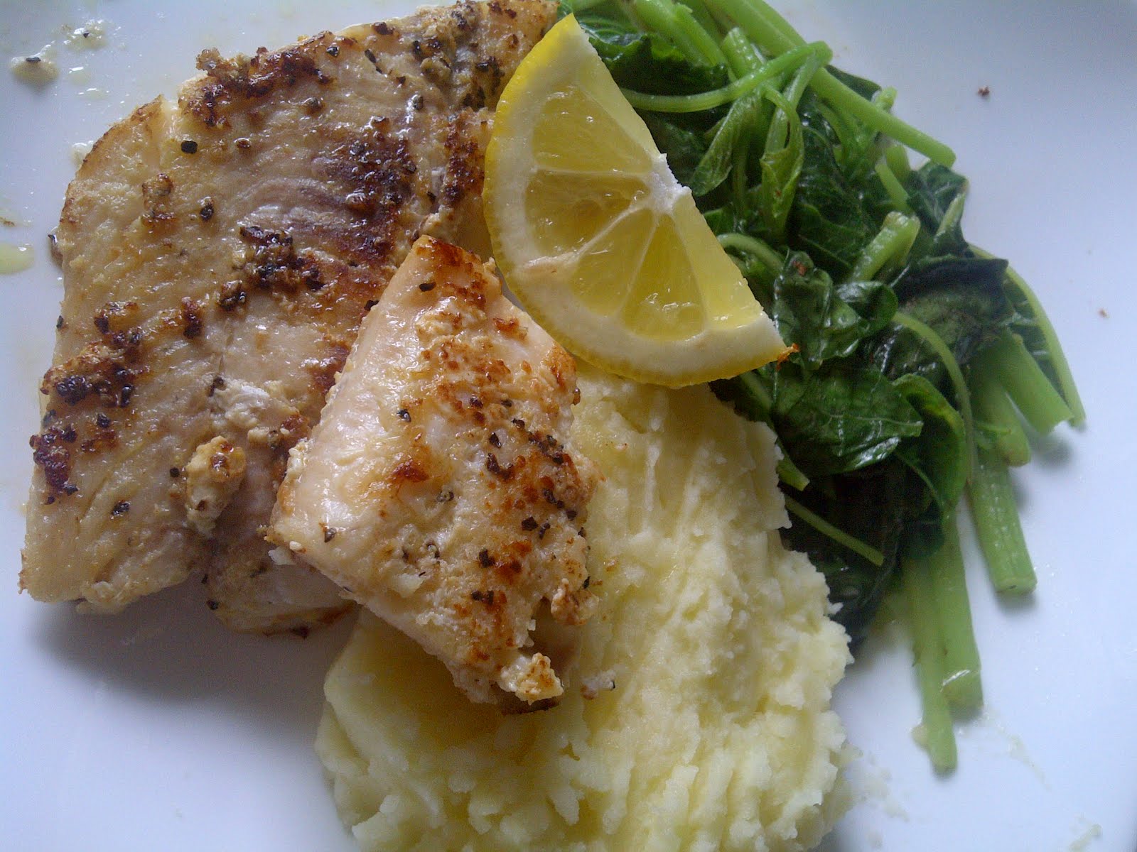 Vinnie & Sellie Goes Blogging: Lemon Pepper Pan-Fried Cod with Spinach ...