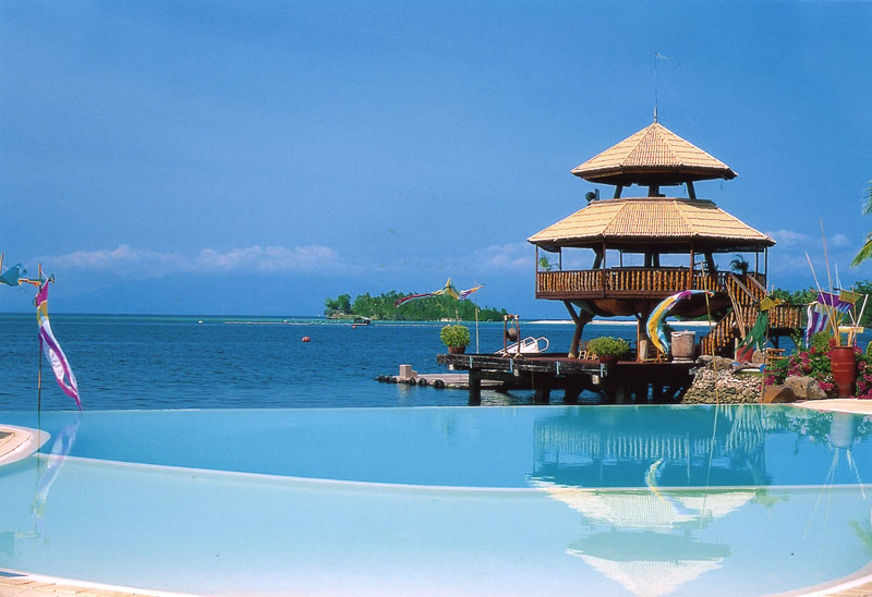 GLORIOUS BEACHES IN THE PHILIPPINES: PEARL FARM BEACH IN DAVAO CITY