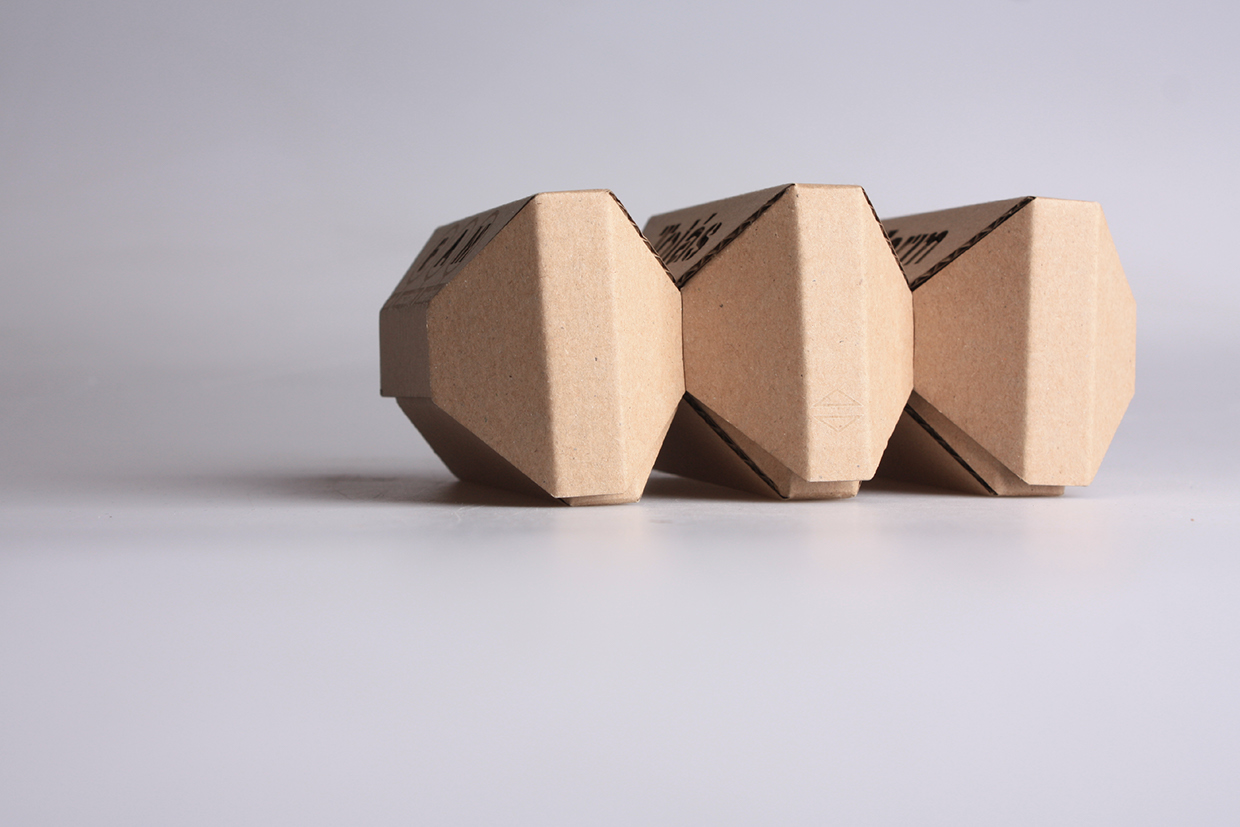 2 Unique Egg Packaging Concepts by Ádám Török – Packaging Of The World