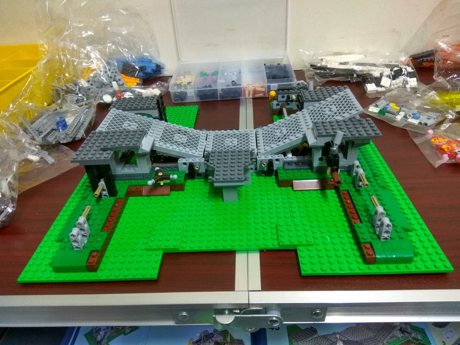 .: Monkeys Can Game :.: LEPIN 15012 Ferris Wheel Review