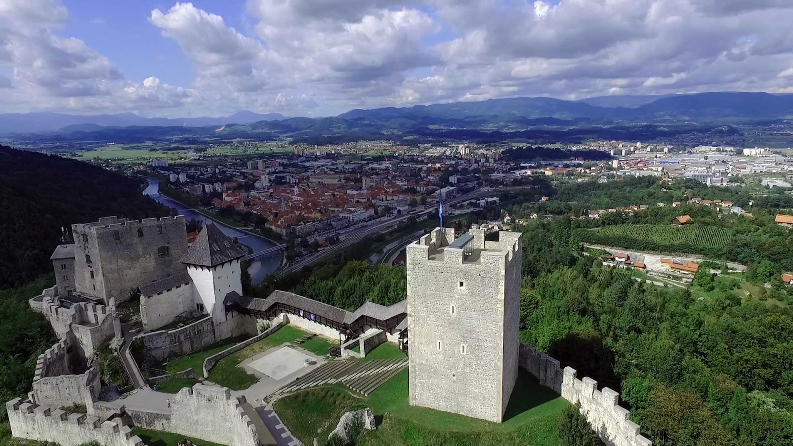 Zračni posnetki & snemanje iz zraka