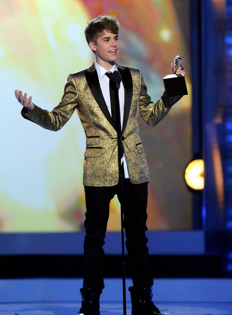 Justin Bieber Billboard Music Awards 2011