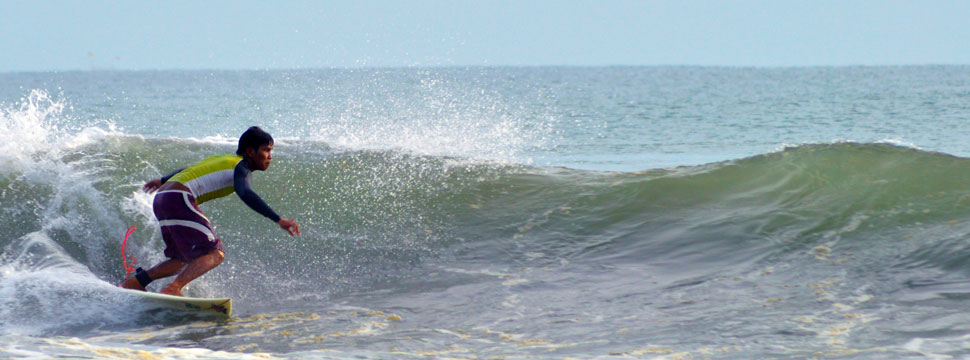 Philippine Accommodation ~ The Lighthouse of Bagasbas Beach