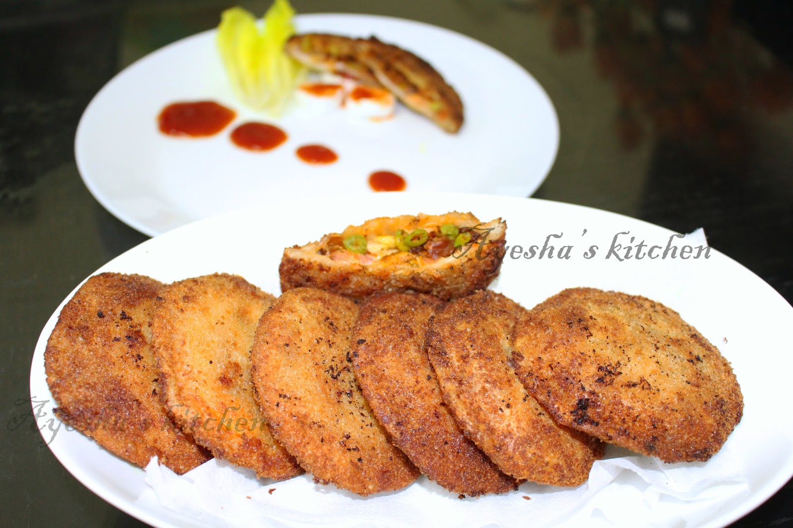 CHEESY BEEF PATHIRI / PATHIL - A spicy snack with Beef and Wheat flour