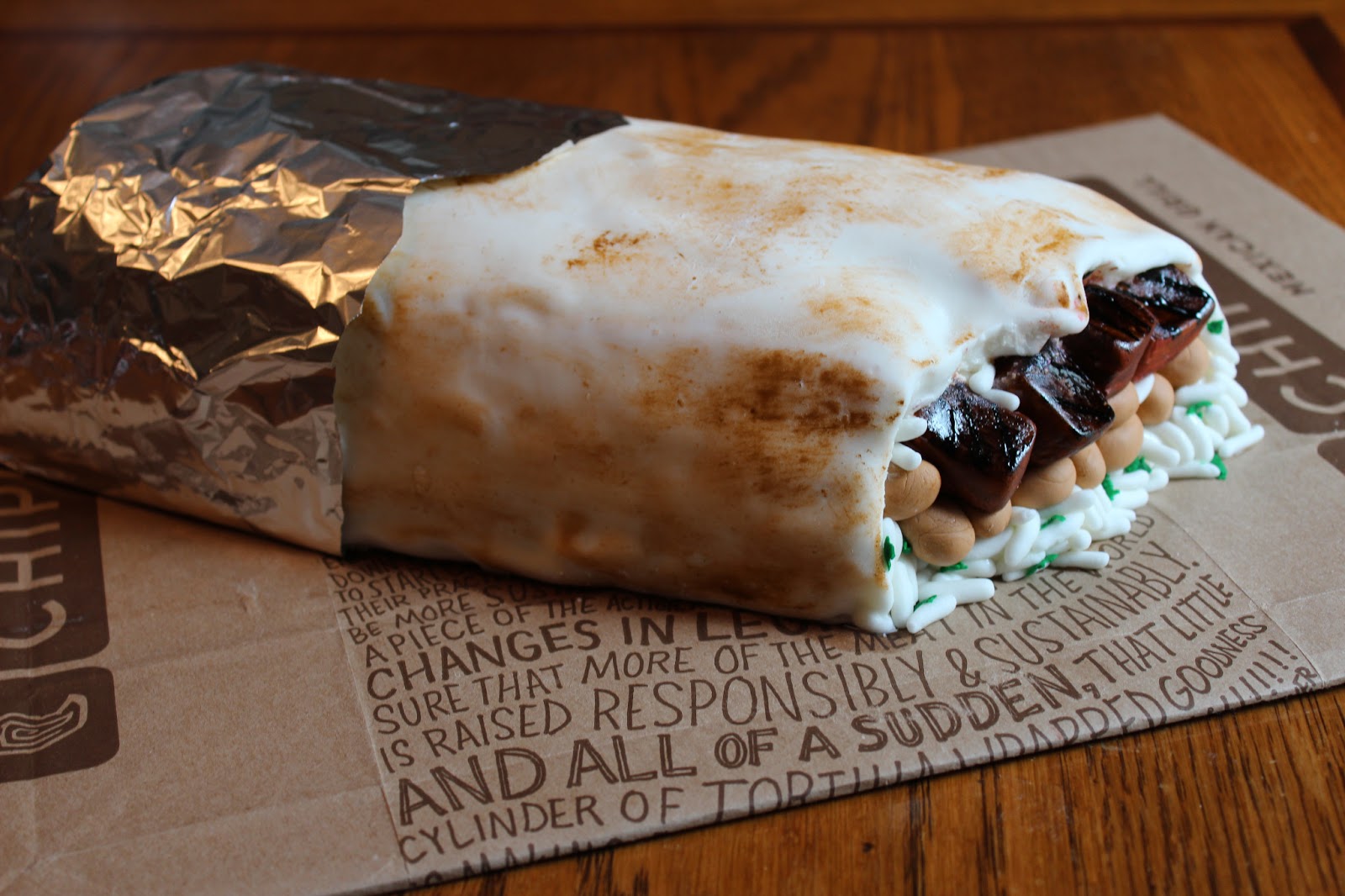 Get Hitched Blog: Lions and Tigers and Grooms Cake oh my!