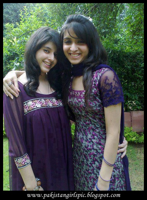 Pakistani girls pictures gallery: pakistani girls